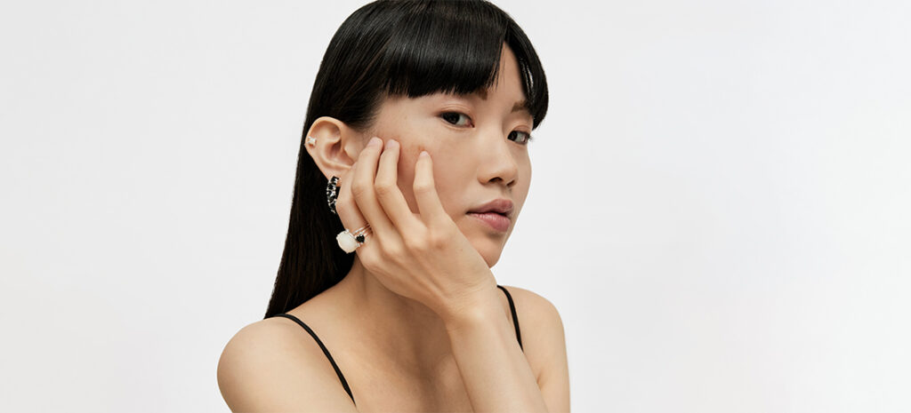 ¿Sabes cuál es la diferencia entre un anillo y una sortija? | TOUS